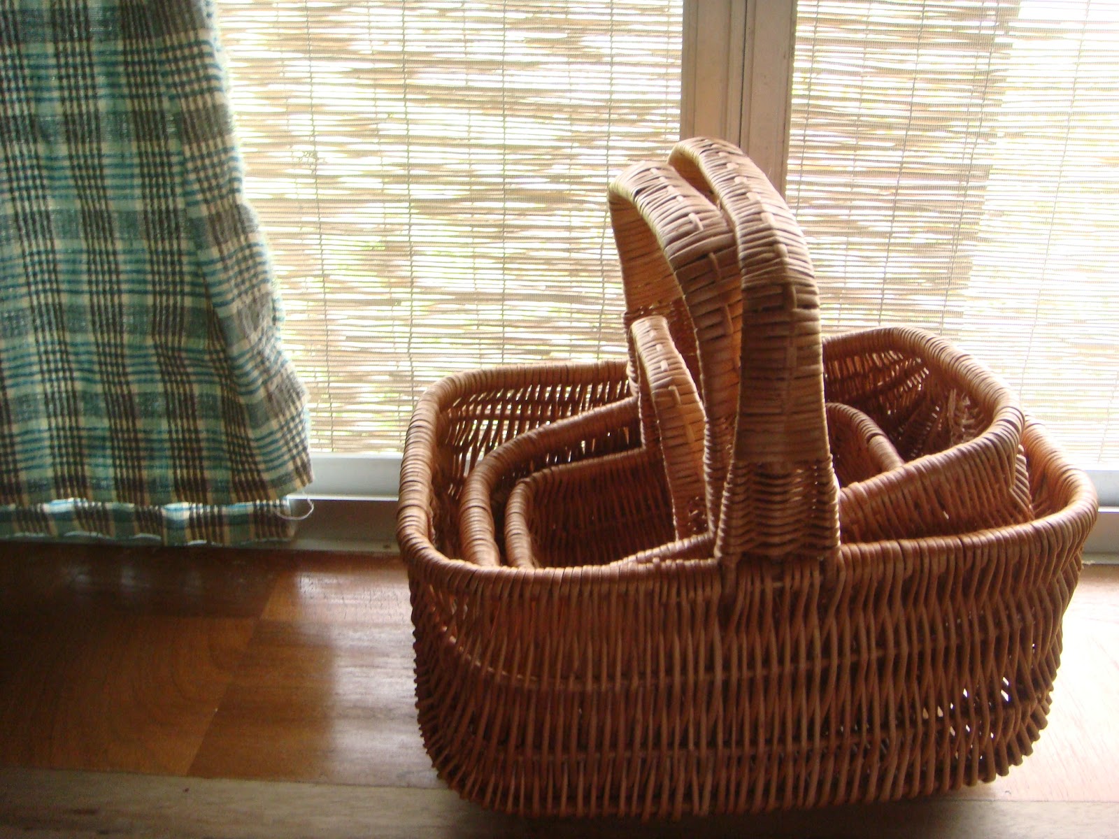 tapiiri: tapiiriのいつもの ラトヴィアの柳のかご