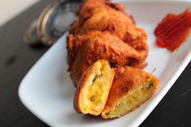 Mini Bread Pakora with a Twist & Award ~ Desi Zayeka