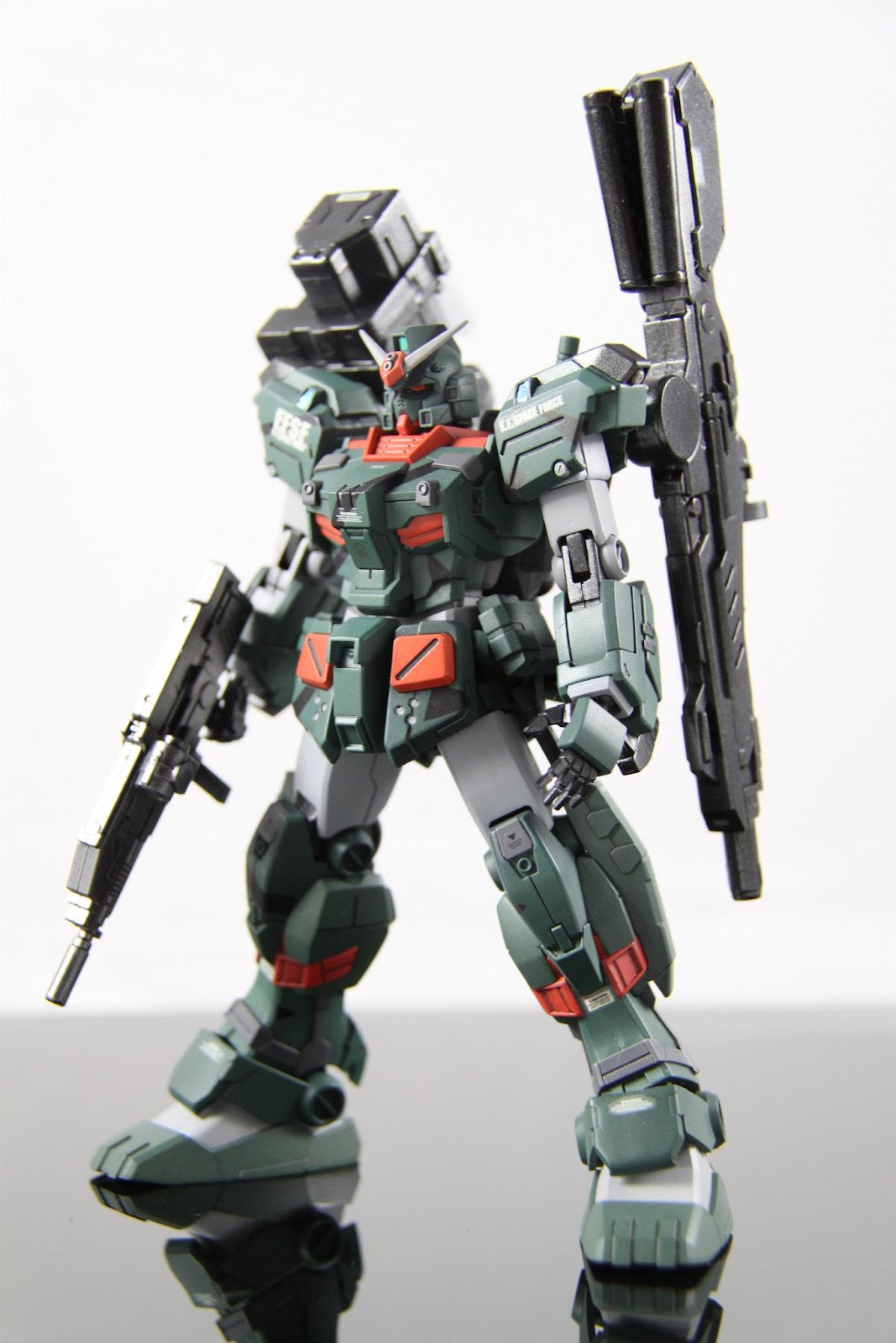 HGUC 1/144 Command Gundam custom build by BIGFLY