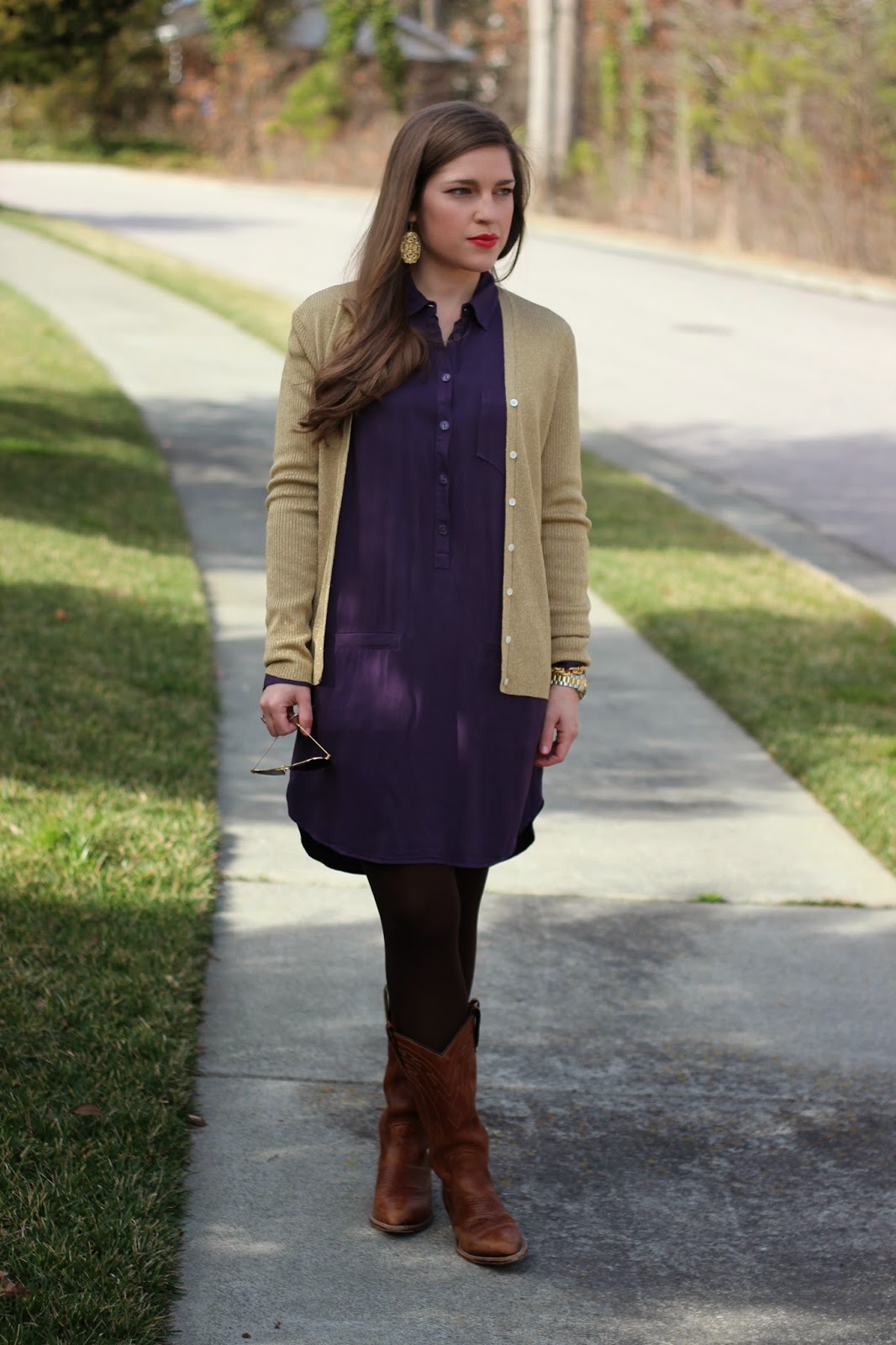 Hand Me Down Style: sweater gold