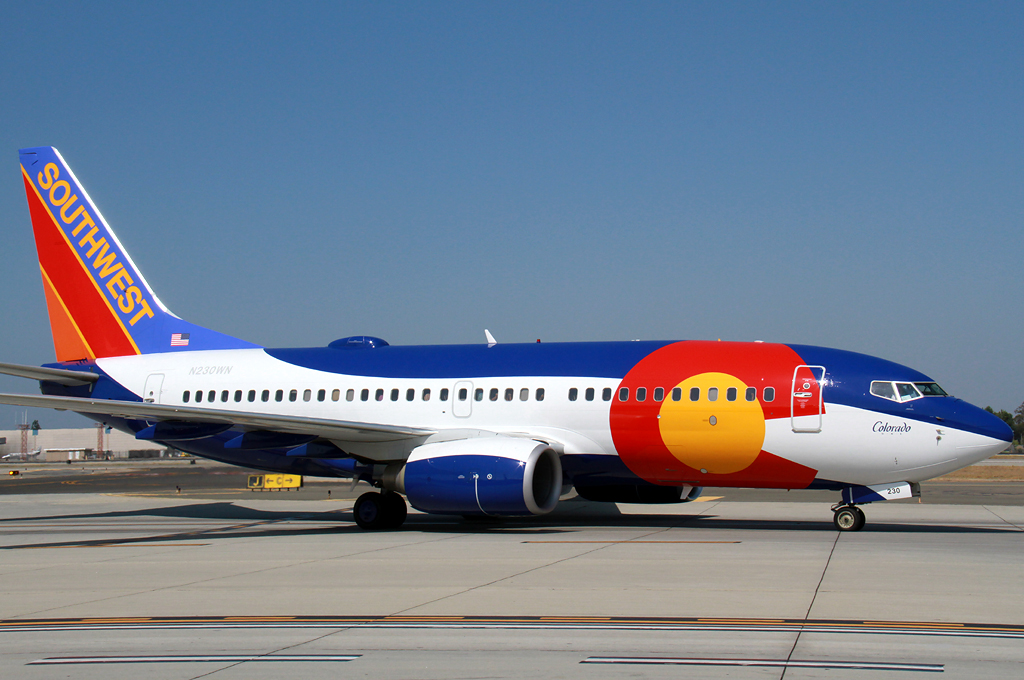 Aero Pacific Flightlines: "Colorado One" at Orange County Airport