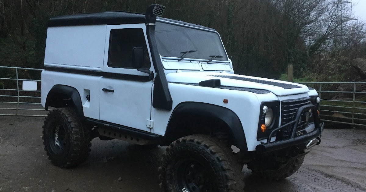 Landrover Defender: LAND ROVER DEFENDER 90 300 TDI