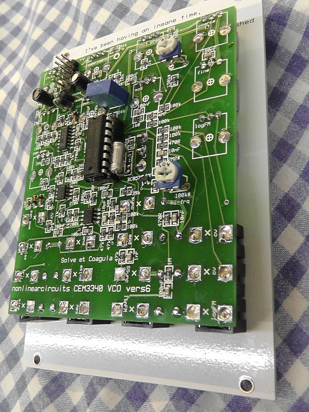 nonlinearcircuits: CEM3340 VCO