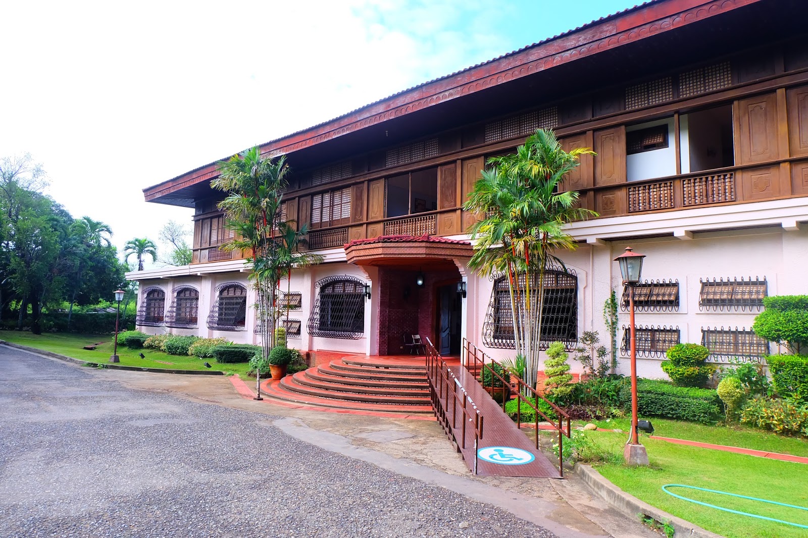 Chasing Museums: Malacañang of the North - From The Highest Peak to The ...