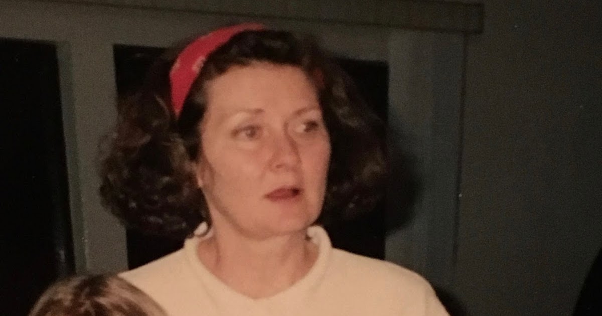 The Bagnote: Frowsy and Hair Woes