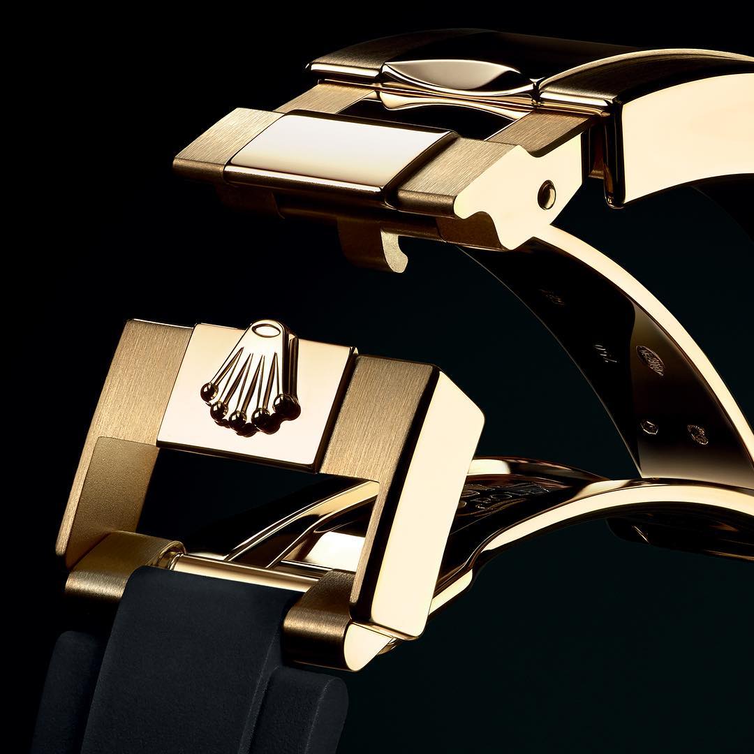 The New OysterFlex "Rubber" Bracelet for the Daytona Timepiece - Rob's ...