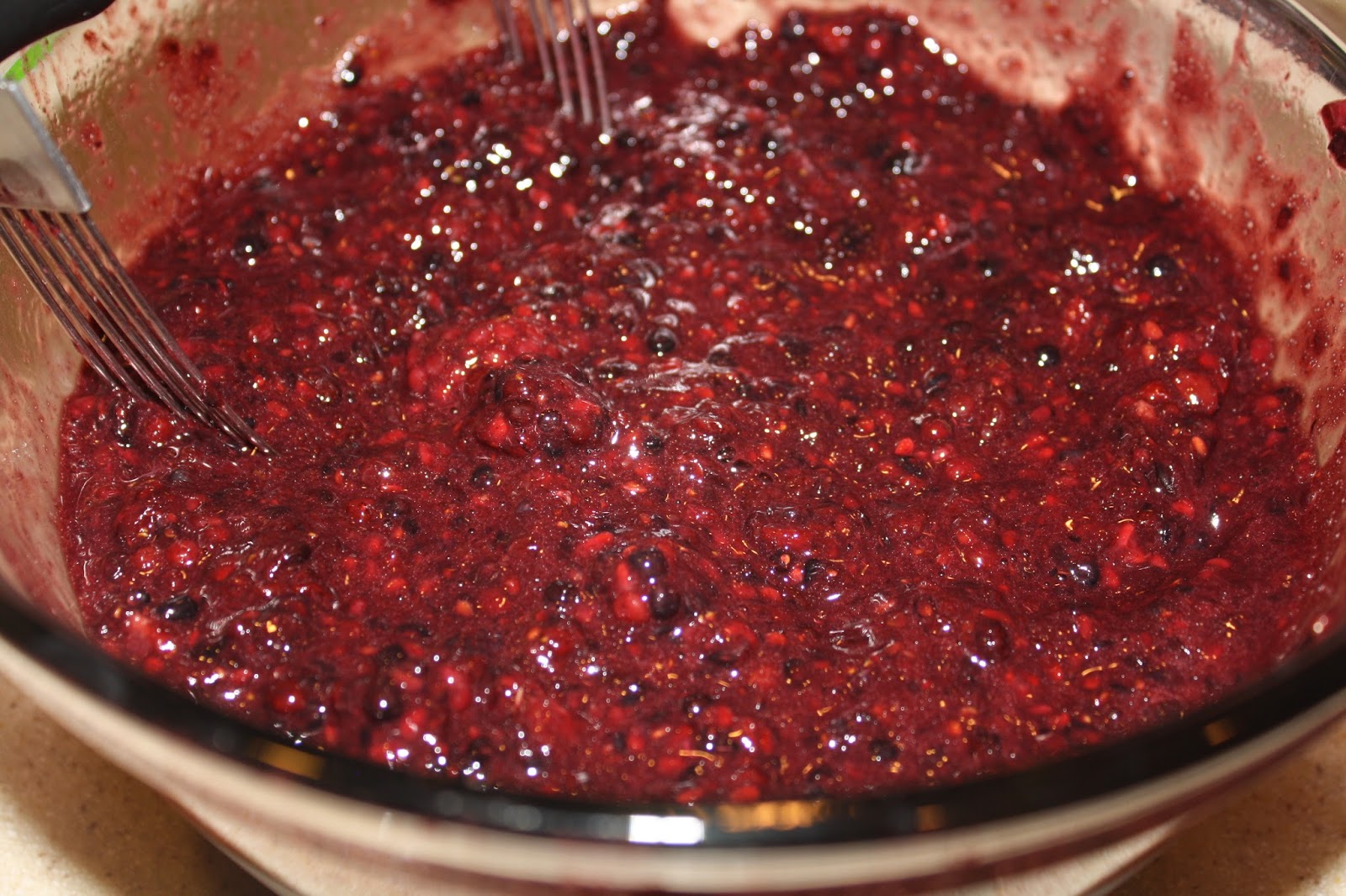 Skinny Jeans: Homemade Crockpot Blackberry Jam