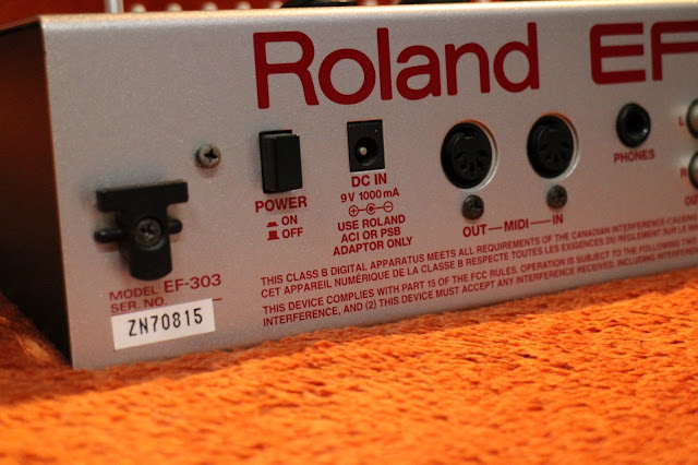 MATRIXSYNTH: ROLAND Roland EF-303 Groovebox Synth Sequencer SN ZN70815