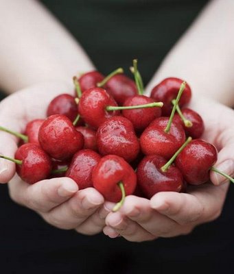 Viata are Gust: Ciresele-medicament natural!