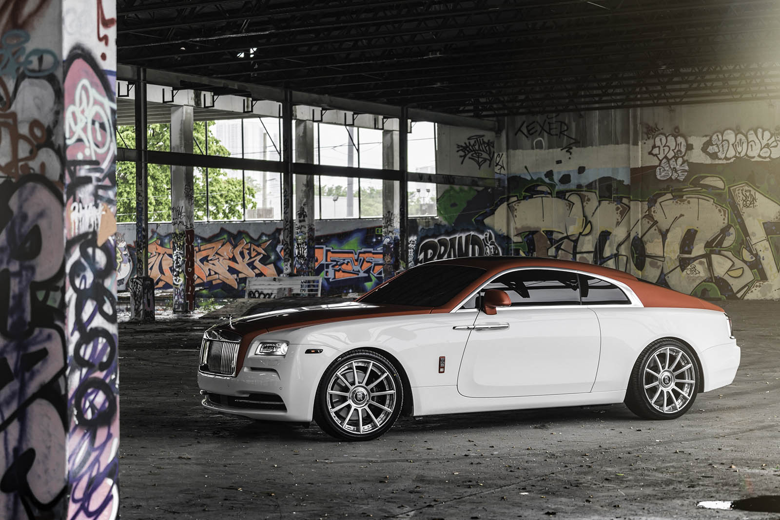 Rolls-Royce Wraith Dips In Candy Apple Red With Forgiato Alloys - car news