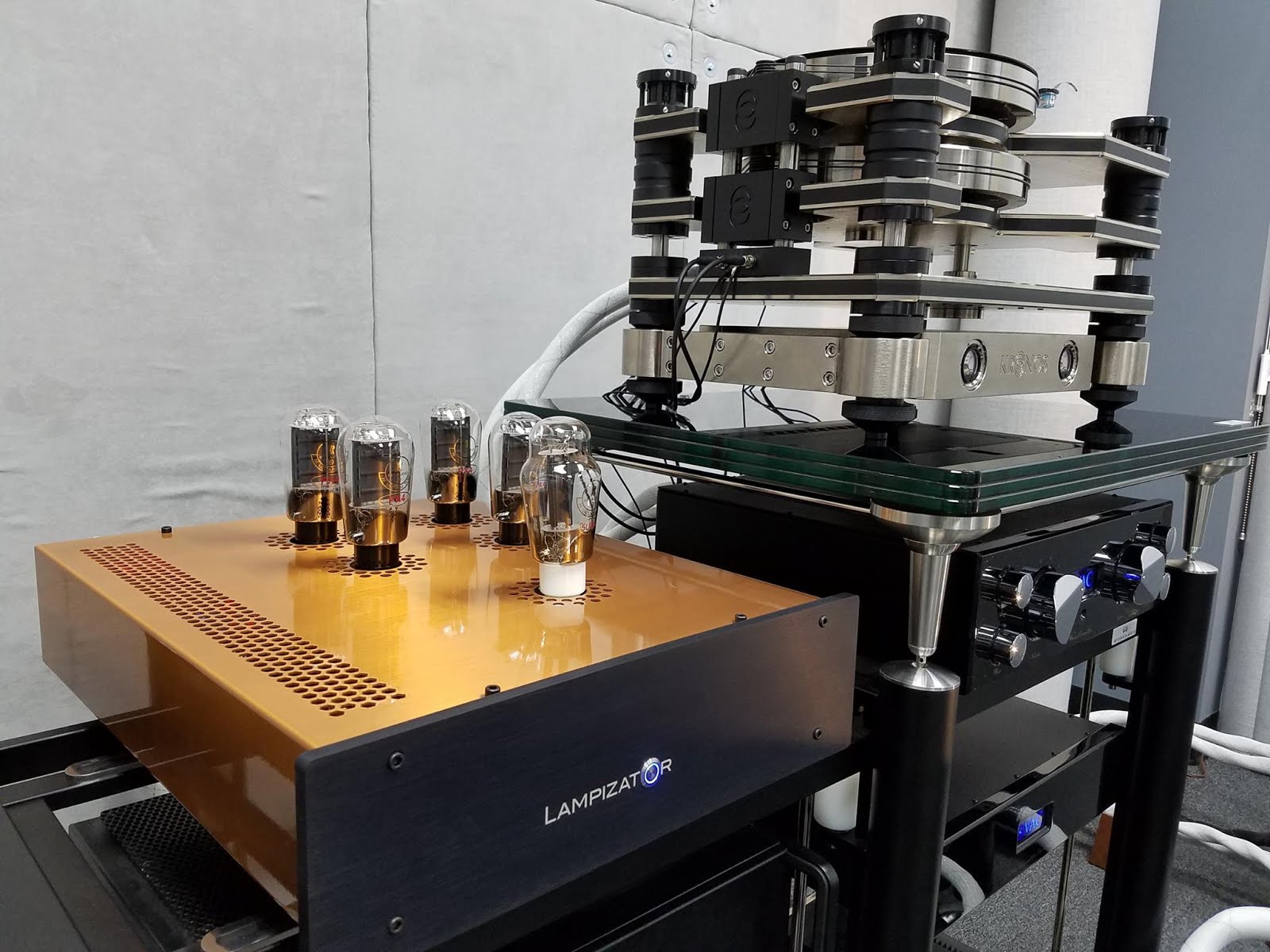 ARTESANIA AUDIO EXOTERYC RACK AND AIRE PLATFORM – M & S | Ultimate High ...