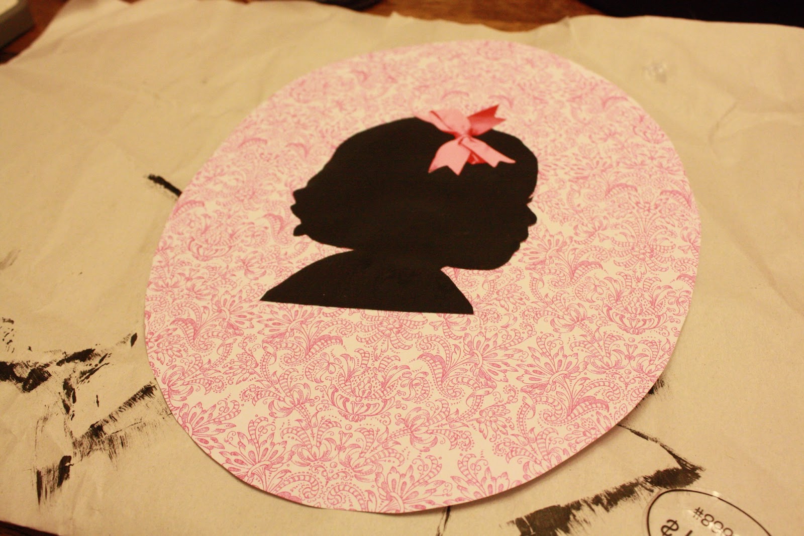 Create at Home Mom: DIY Silhouette Portrait
