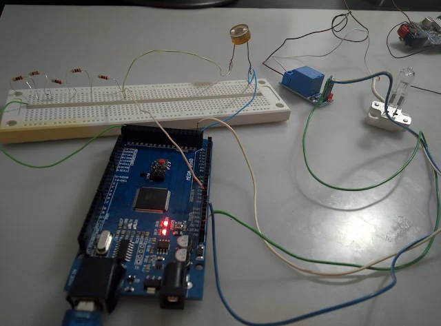 Czujnik światła i przekaźnik czyli fotorezystor na arduino i projekt ...