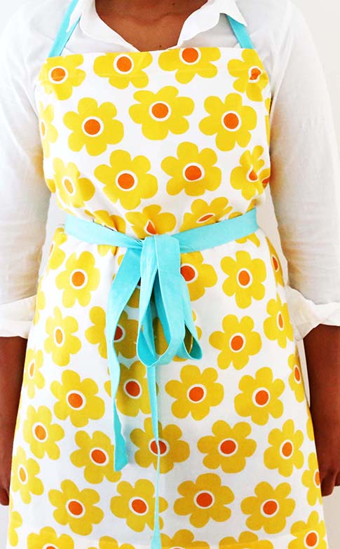 sewVery: A sewVery Simple Apron Tutorial