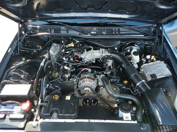 Plainclothes: 2011 Ford Crown Victoria P71 Detective's Car - DailyTurismo