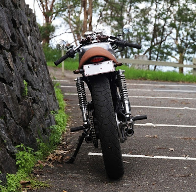 Honda CB250RS Cafe Racer by Drew Mansini - Lsr Bikes