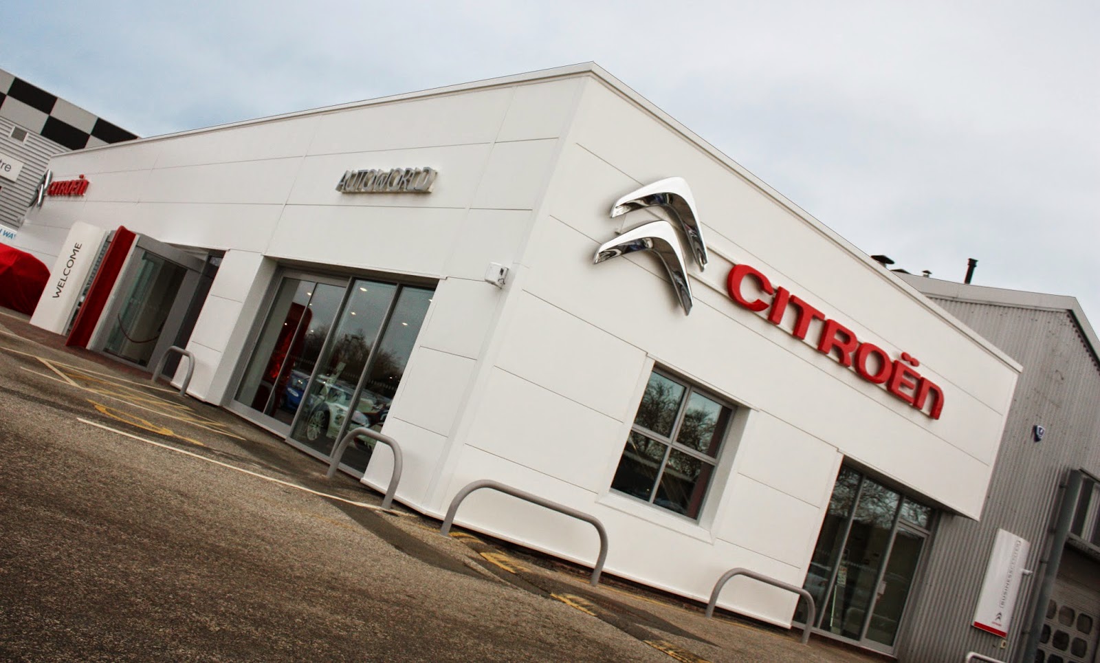 Autoworld: Autoworld Then and Now