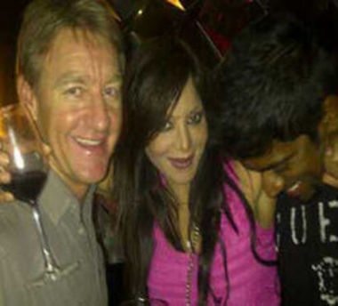 BOLLYWOOD AAINA : Simran Sood the IPL girl with bookie.