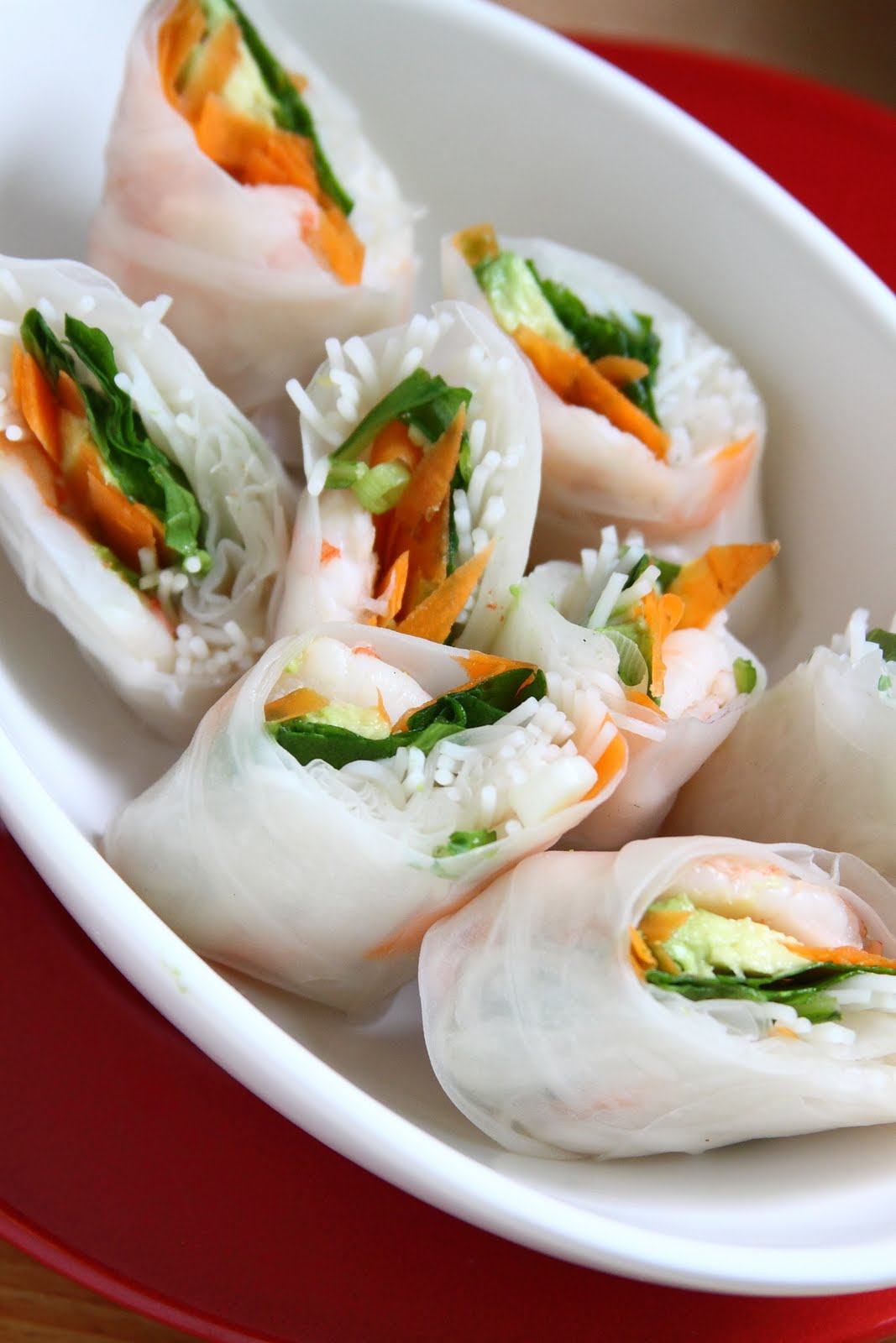 ShowFood Chef: Jasmine Tea Poached Shrimp Summer Rolls
