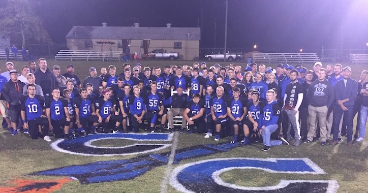RocketsFootball.com: Rockets celebrate coach in 54-6 win