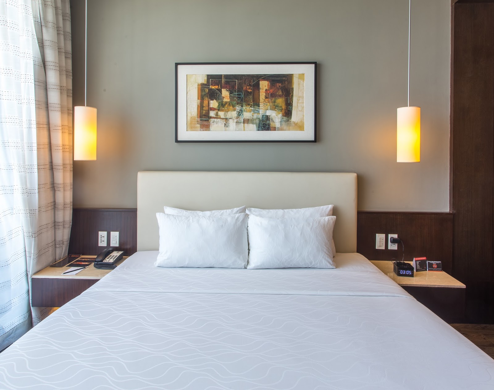 Slide Under the new Sheets of B Hotel Alabang - Blog for Tech & Lifestyle