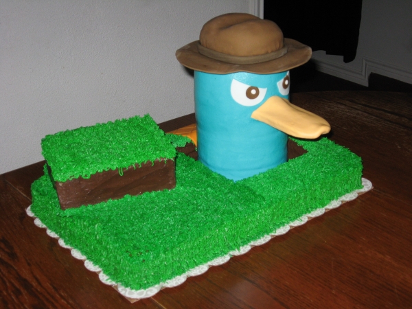 Perry The Platypus Cake