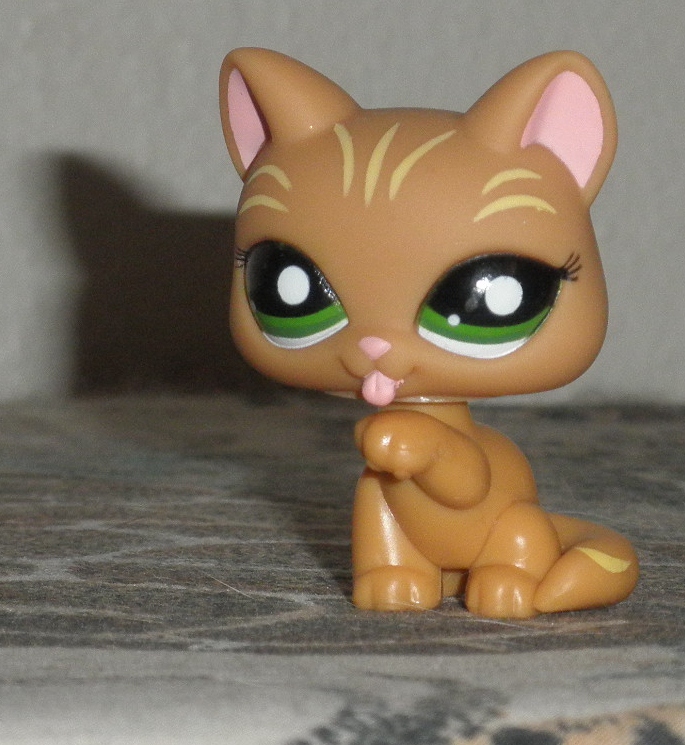 Collectomania: LPS Cats