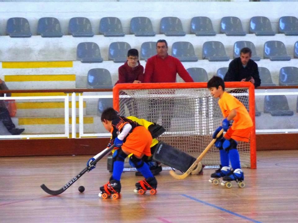 Cartão Azul: 8º TORNEIO MINI-HÓQUEI AP SETÚBAL