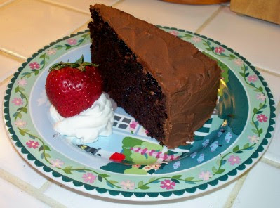 Wine Combinations: Port and Chocolate Cake