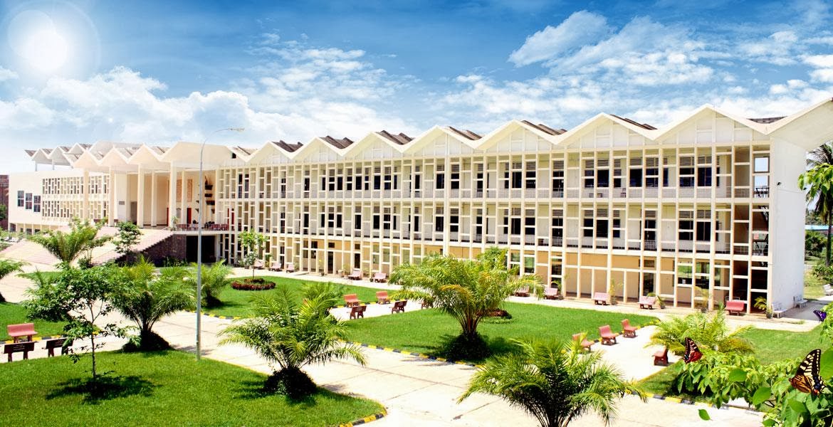 សុំដឹងតិចណា!: University of Battambang's Building