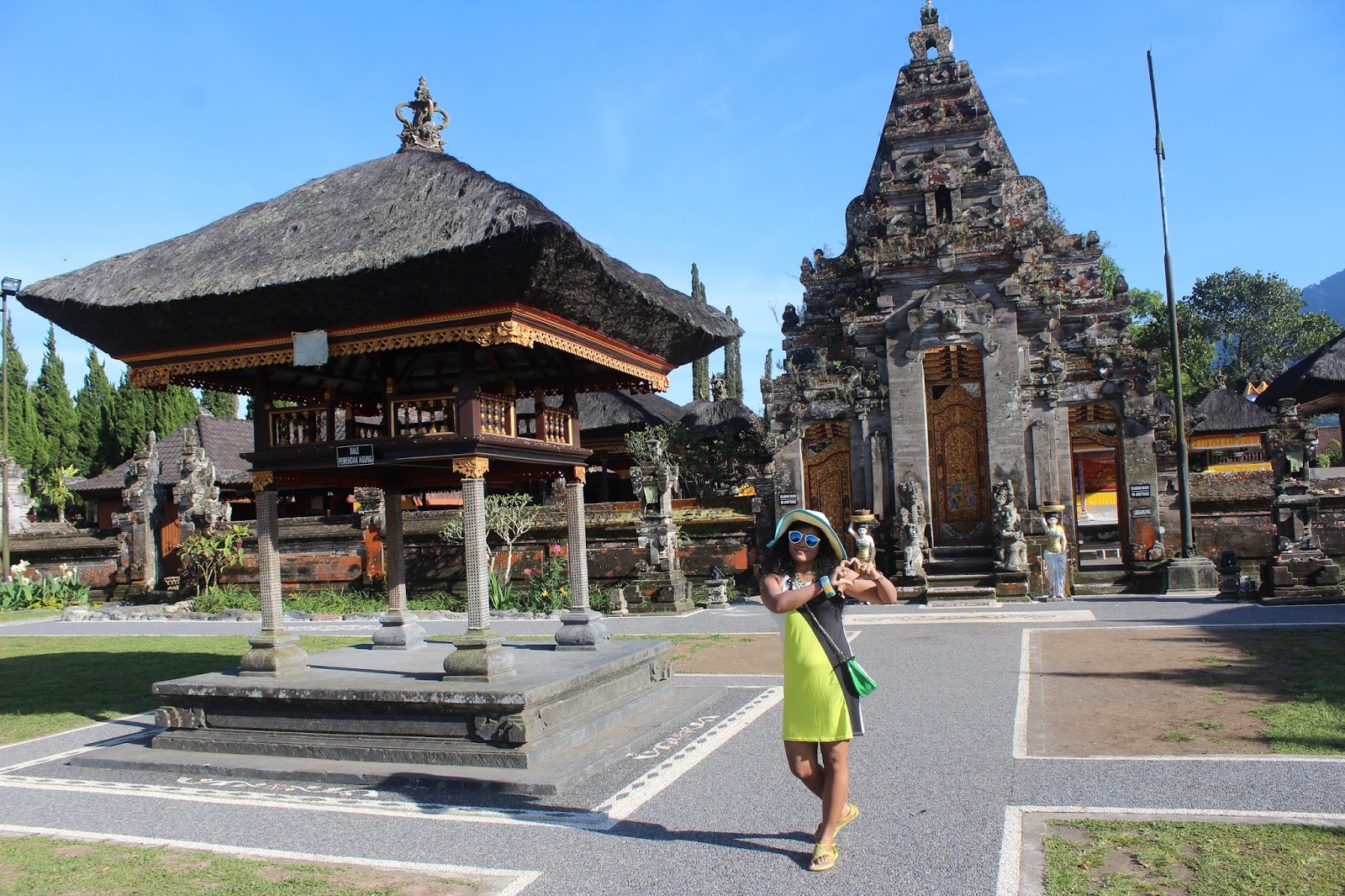 The most beautiful temple of Bali - DocDivaTraveller