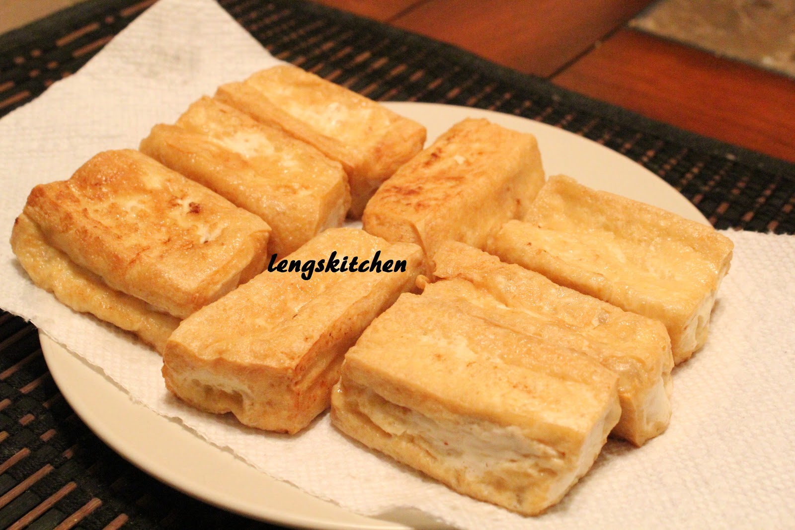 Kitchen Chaos: Tofu with Ridged Gourd 胜瓜豆腐