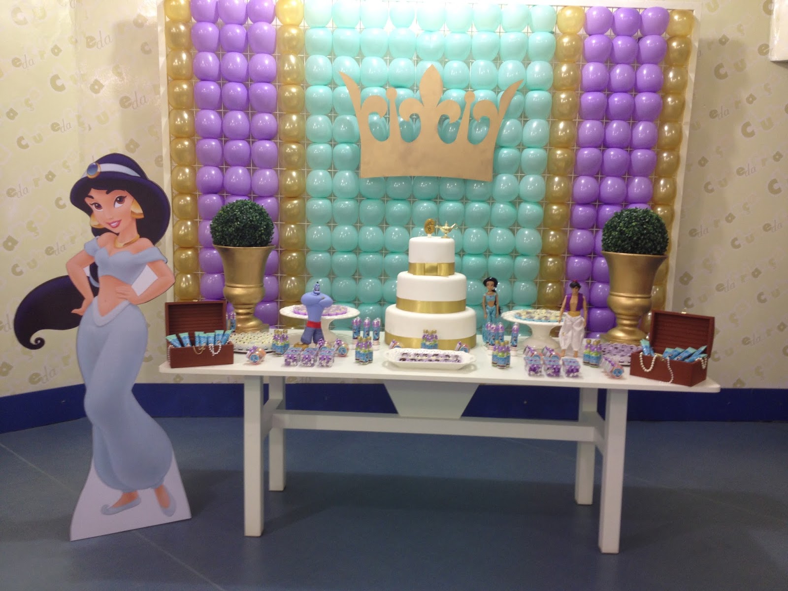 Decoratti Jasmine Para A Alexia