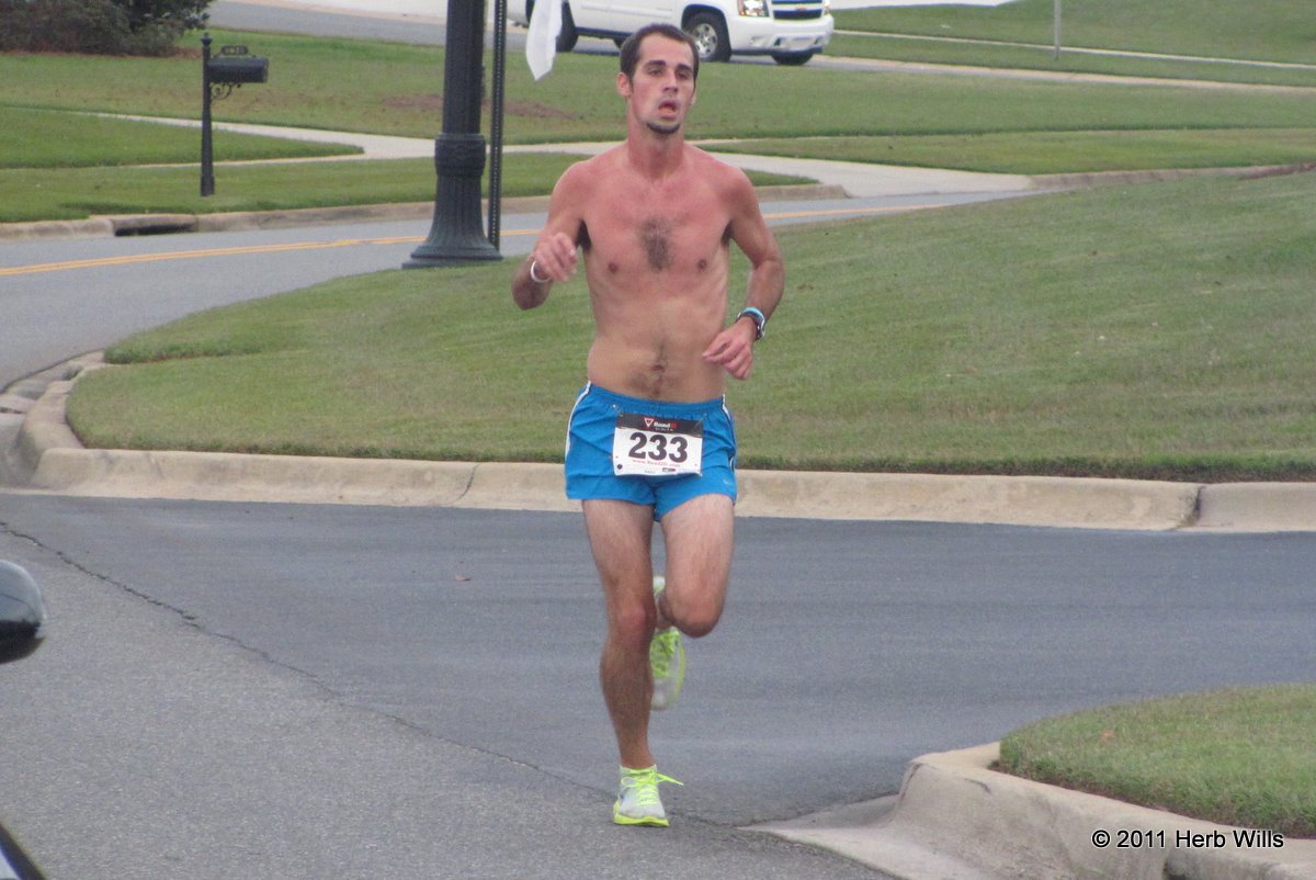 Trouble Afoot!: Carmichael finishes frighteningly far ahead at Trick-or ...