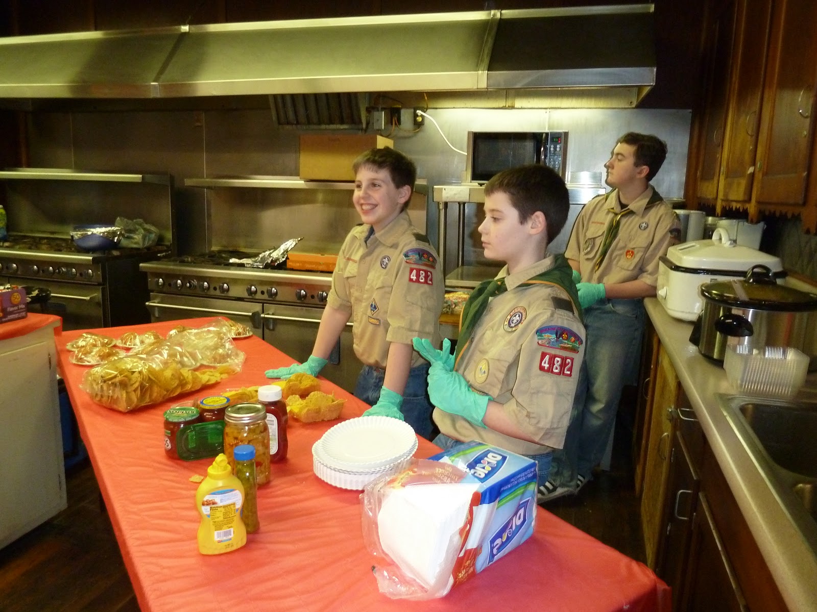 Conno Troop 482 News: 2013 Pinewood Derby Concession Stand A Winner!