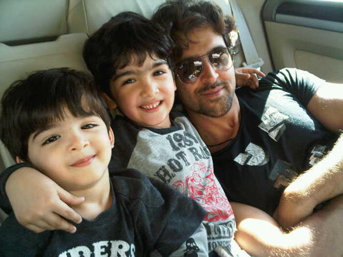 Entertainment World: Hrithik Roshan family