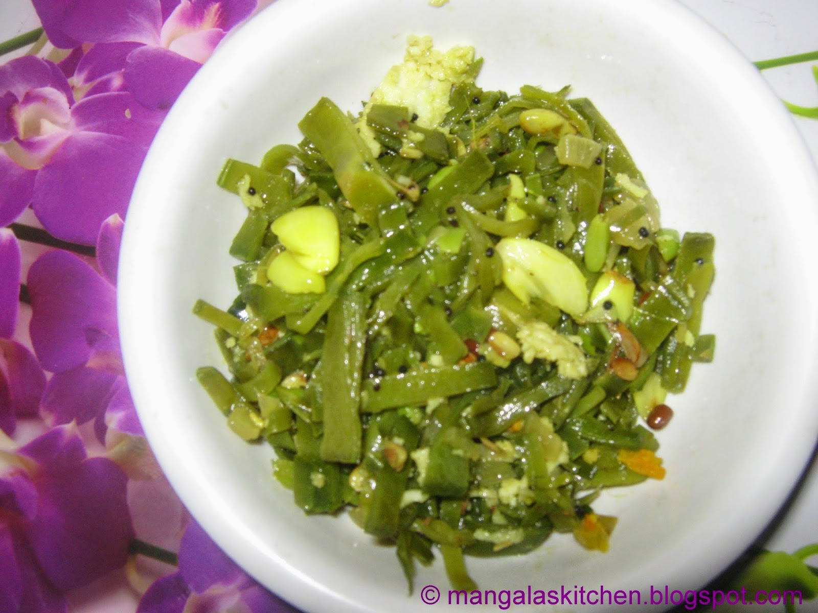 Avarakkai Poondu Poriyal - Broad Beans Garlic Stir fry for Lactating ...