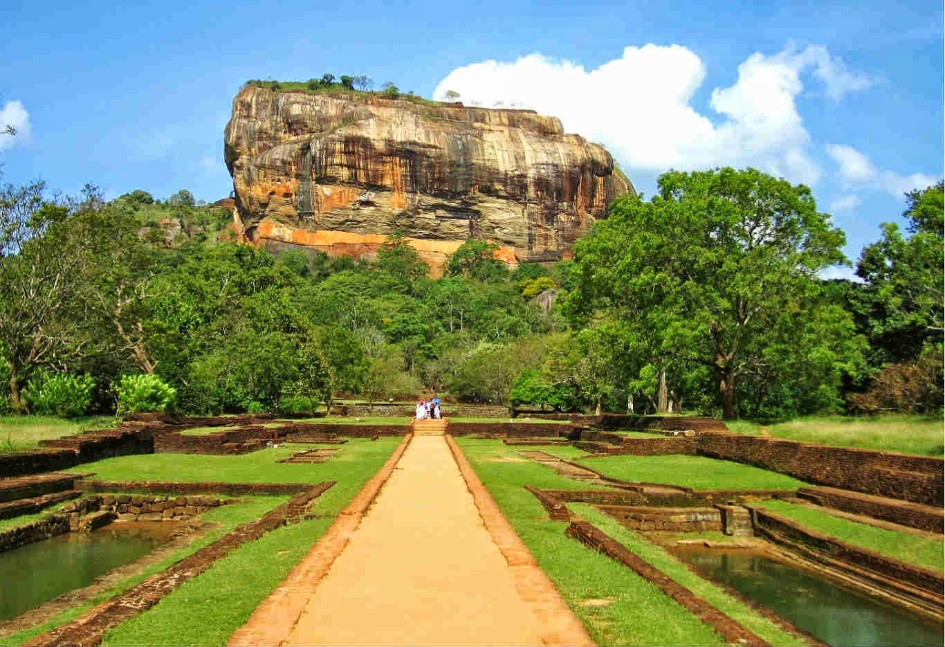 Select Sri Lanka: Ancient City of Sigiriya