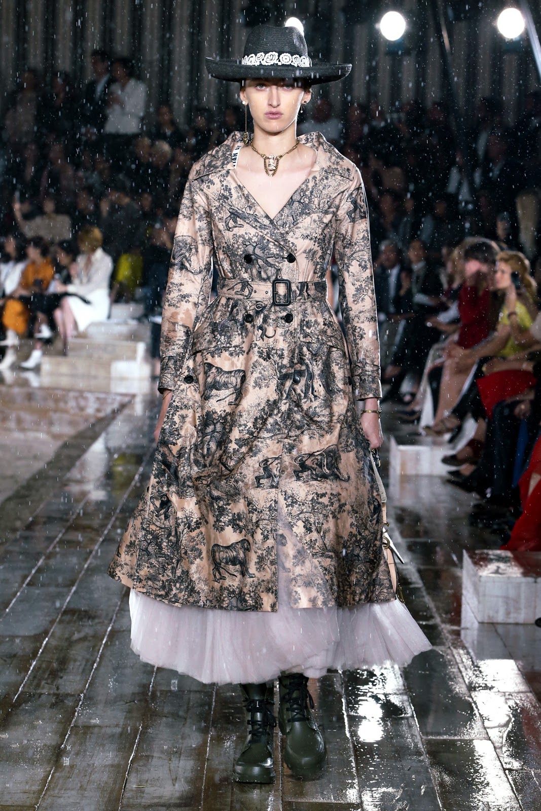 Christian Dior Paris Resort 2019 Collection. | Cool Chic Style Fashion