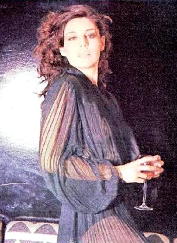 Cine español de los 40 a los 80: Charo López (1943)