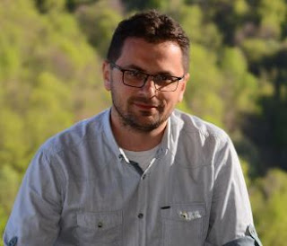 Милутин Попадић | КАПИЈА СЛОБОДЕ – Онлајн поезија