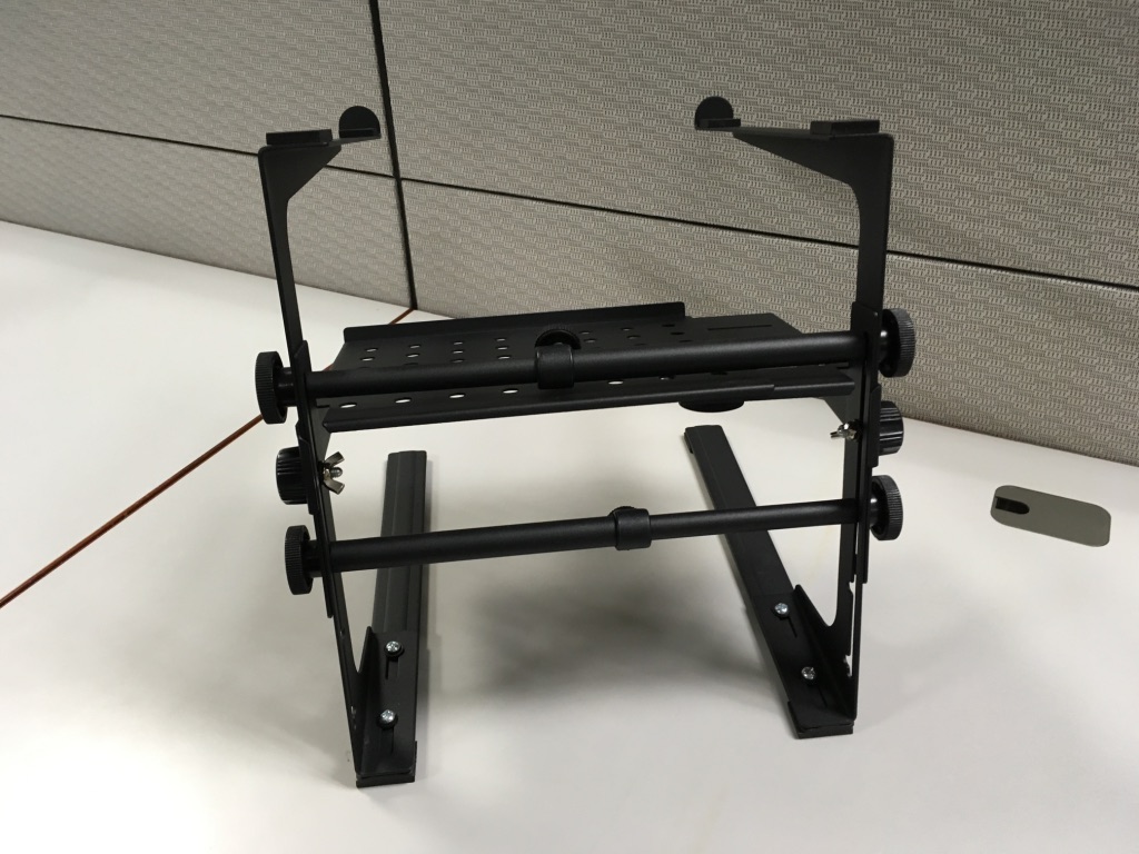 Rex and the Bass: DR Pro DJ Laptop Stand Review