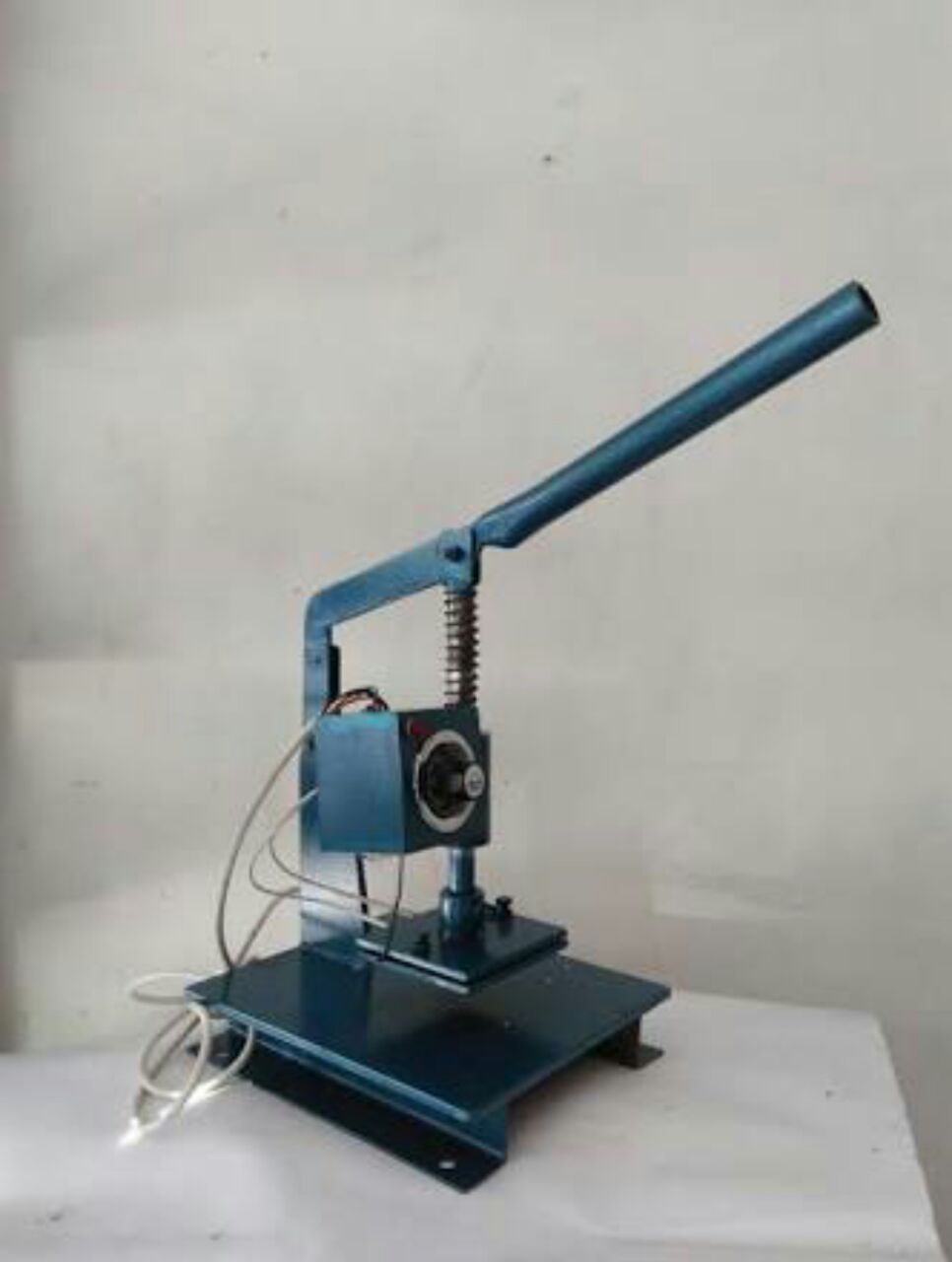 Jual Mesin Embos, logo, mesin pres dll 082-257-391-559 ~ Produsen Mesin ...