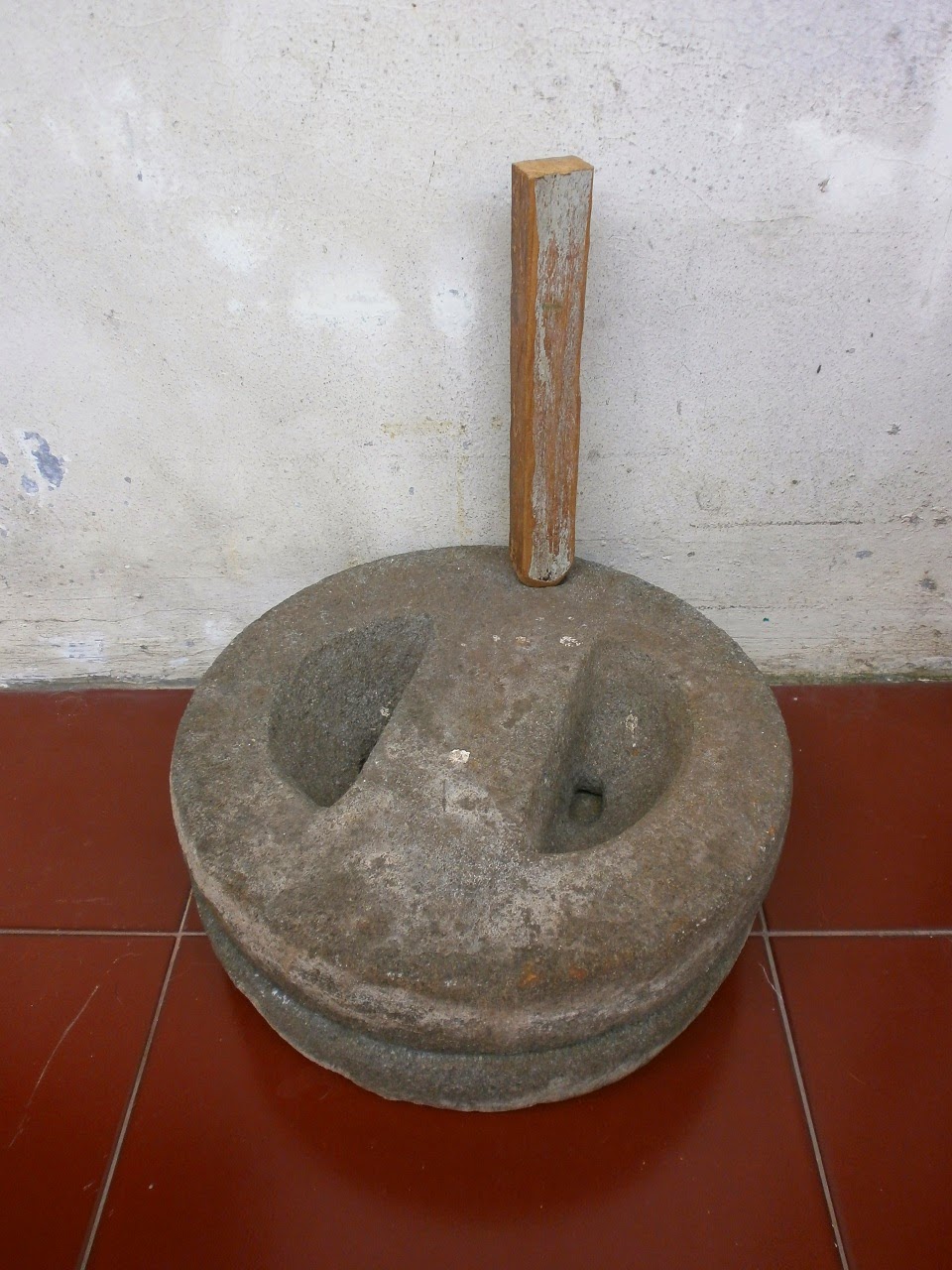 Antikpisan: Alat Giling Batu Primitif ( Gilingan Kedelai ) ( SOLD OUT ...