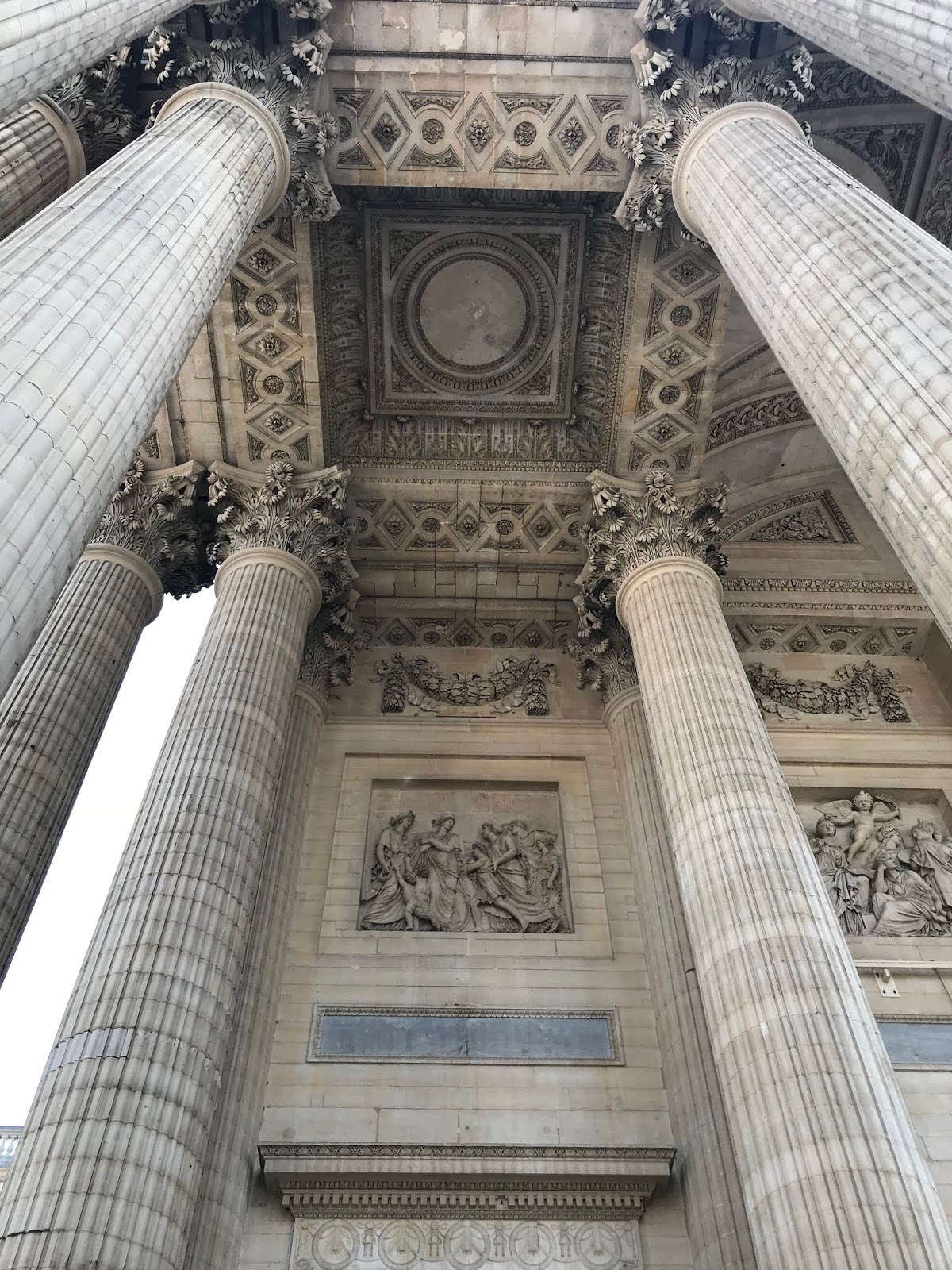 architect design™: A visit to the Pantheon in Paris