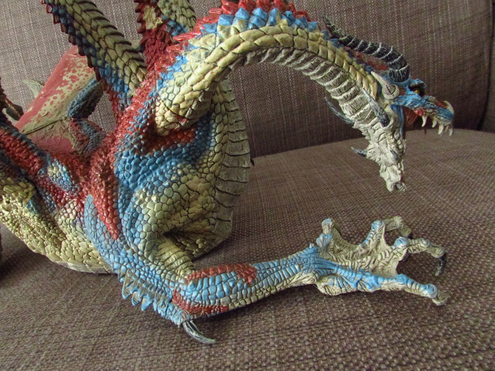 My Best Toys: Hydra Dragon...