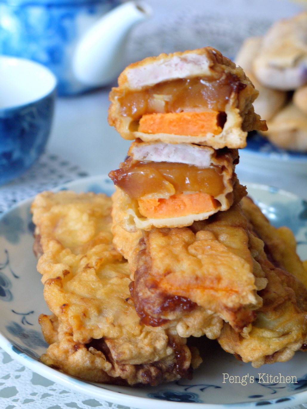 Peng's Kitchen: Fried Nian Gao (炸年糕)