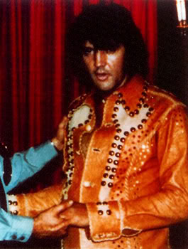 Aucun Achat Requis: Elvis & Led Zep