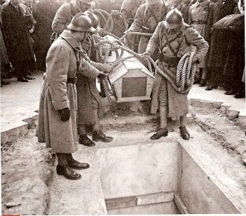 "Qui a le savoir, a le pouvoir": La véritable histoire du soldat inconnu