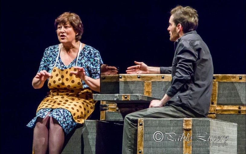 Flota con un libro.: Crítica teatro | Volver a verte | Paraskenia Teatro.